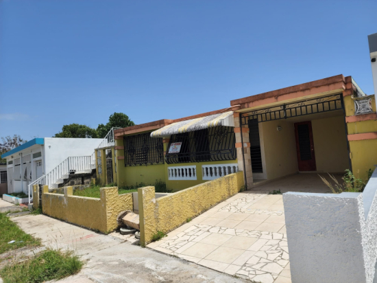 Opcionada! Urb. Alturas de Rio Grande O-755 Río Grande, Puerto Rico ...